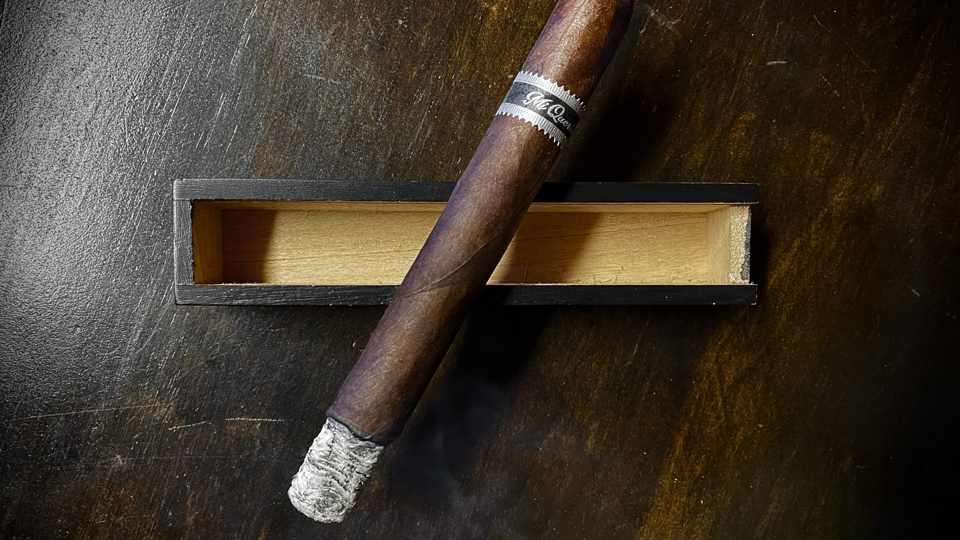 Cigar Review - Mi Querida Black SakaKhan by Dunbarton Tobacco & Trust ...