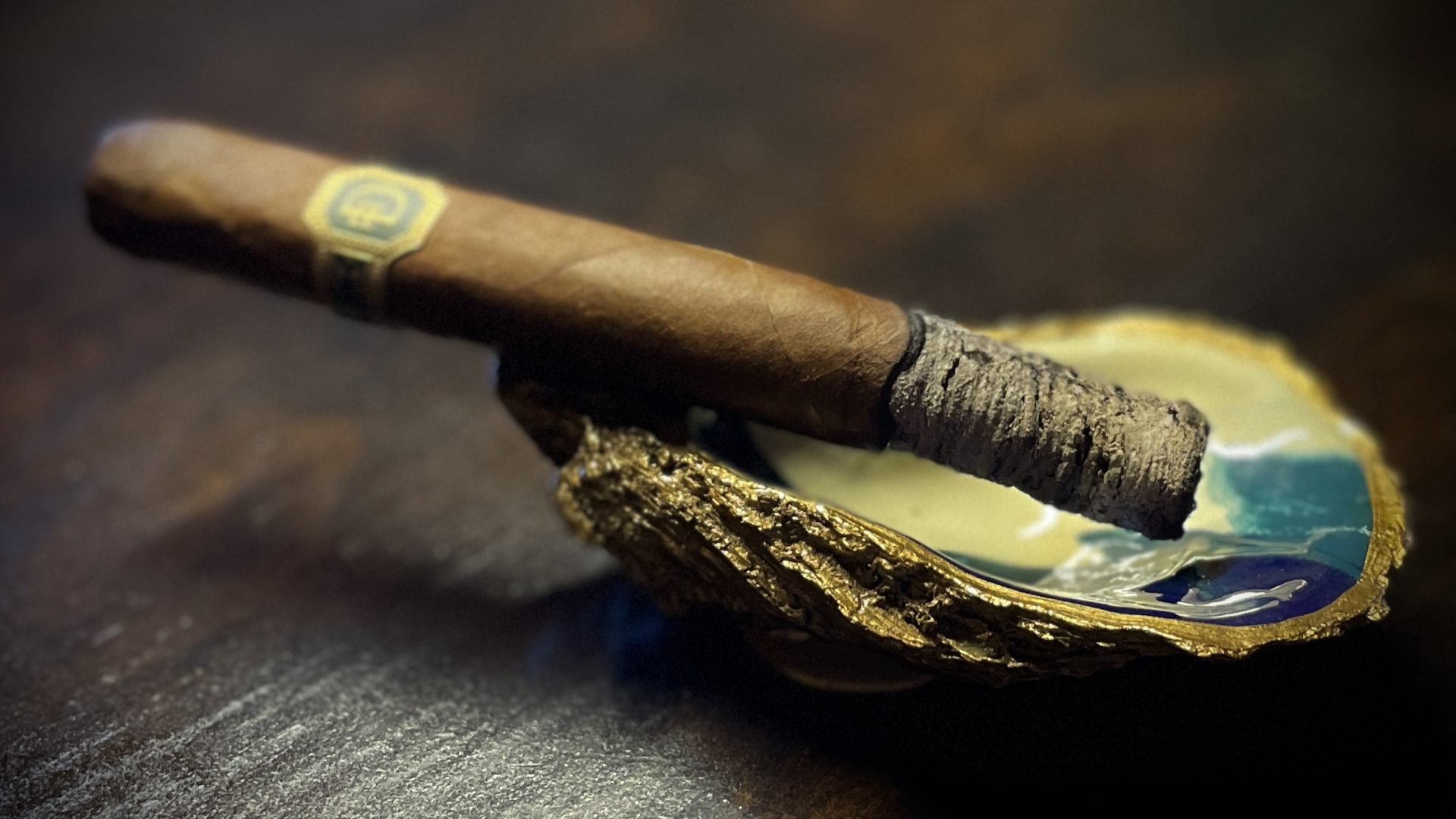 Cigar Review - Famous 80th Anniversary by Dunbarton Tobacco & Trust ...